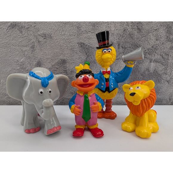Sesame Street | Toys | Vintage Sesame Street Circus Pvc Toys Lion ...